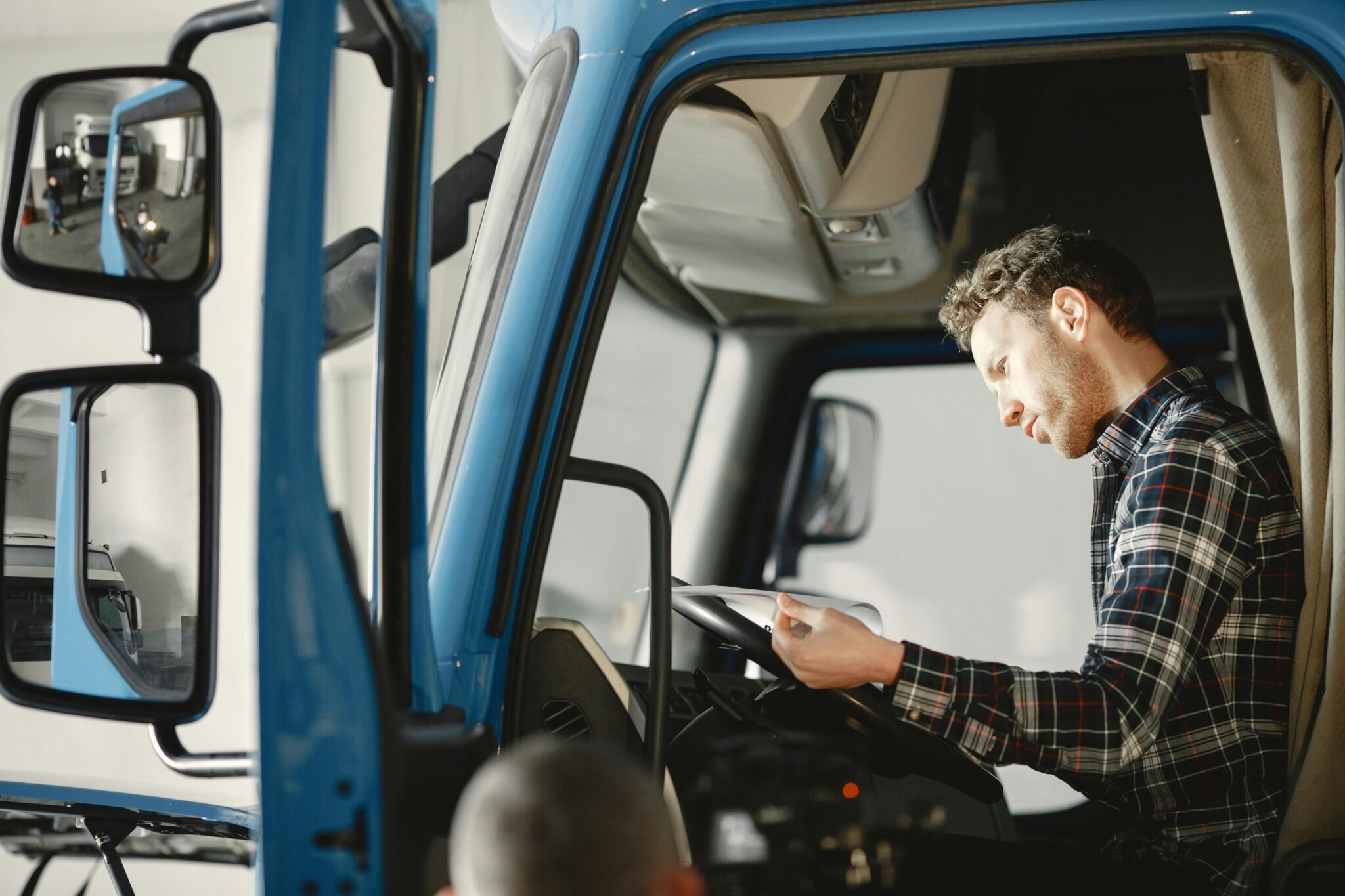 Differences Between CDL vs. Non-CDL Driver's Licenses - QuickStart